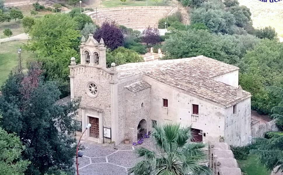 Belvedere Spinello, la pasquetta al Santuario della Madonna della Scala ...